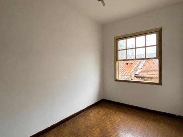 Sobrado ao lado do Metrô Vila Sônia com Quintal e Excelente Potencial | 2 Dorms | 2 Vagas