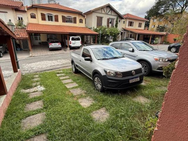 Sobrado Butantã, 3 dormitórios sendo 1 suíte, 2 vaga. FL58