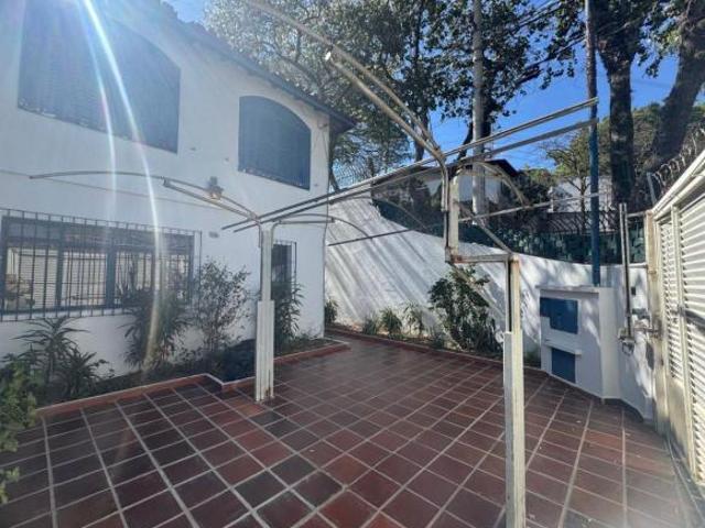 SOBRADO BUTANTÃ 3 DORMS 1 SUITE, DEP DE EMPREGADA COM JARDIM