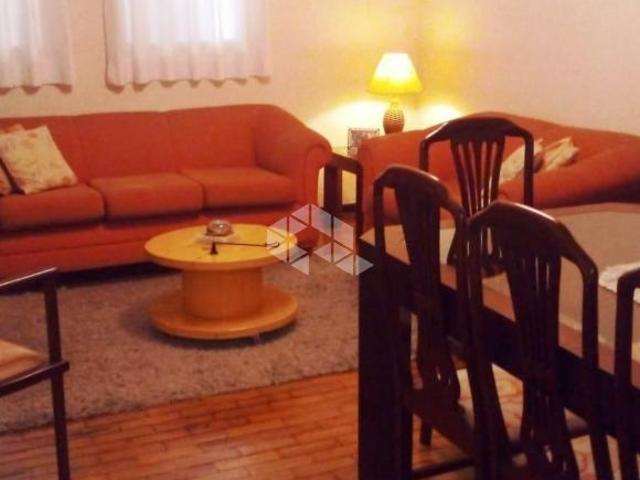 Sobrado Baeta Neves 3 quartos 1 suíte, 2 vagas, ótimo local