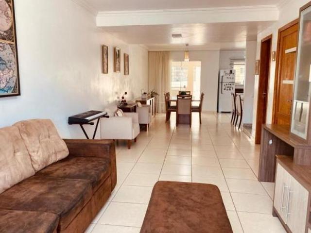 Sobrado, Bairro Alto, Curitiba, PR