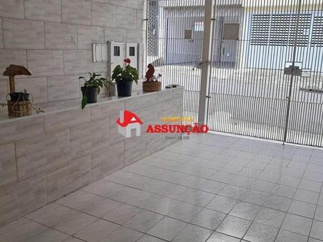 SOBRADO BAIRRO COOPERATIVA