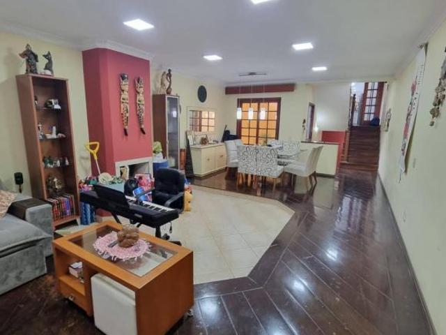 Sobrado Bairro Santa Maria px Cidade das Crianças