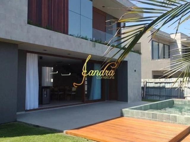 Sobrado beira de lago com 05 suítes piscina mobiliado e decorado