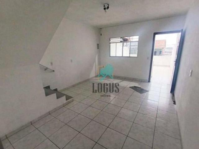 Sobrado bem distribuído com 183m² composto por 3 dormitórios, à venda por R$ 380.000 Cooperativa