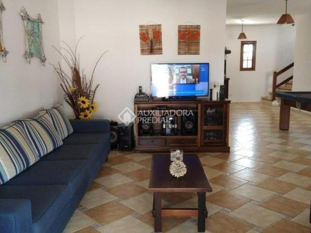 SOBRADO BERTIOGA BAIRRO BOPIRANGA