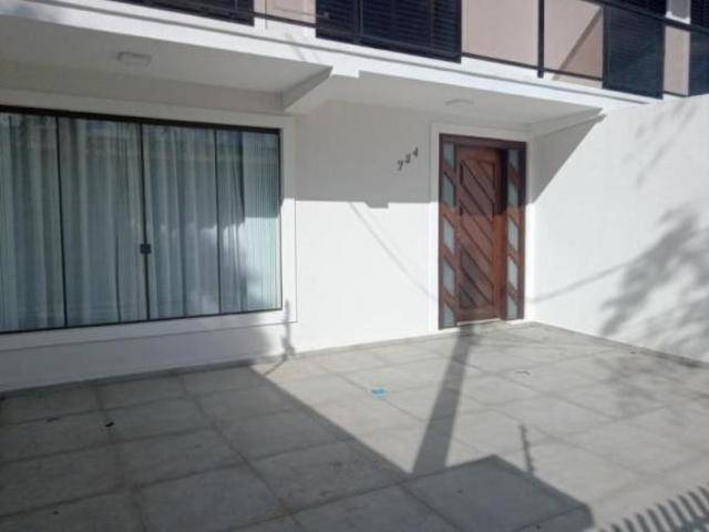 Sobrado, Boa Vista, Curitiba, PR