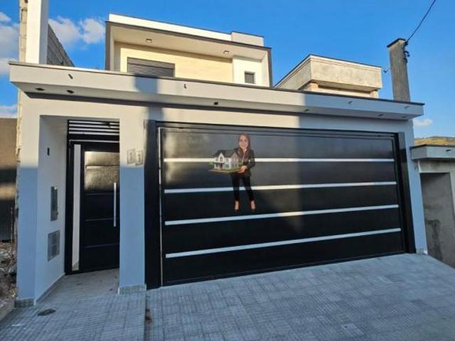 Sobrado c/ 3 dormitórios e 2 vagas em Laranjeiras Caieiras