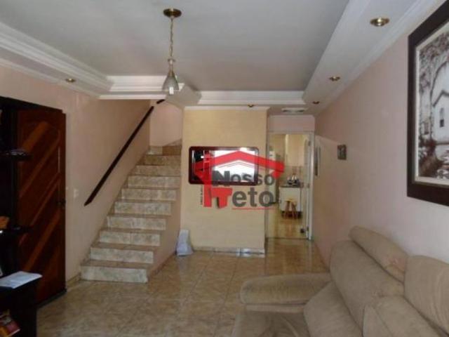 Sobrado c/ 03 dormitórios a 170 m da Av. Dep. Emilio Carlos, 1200!