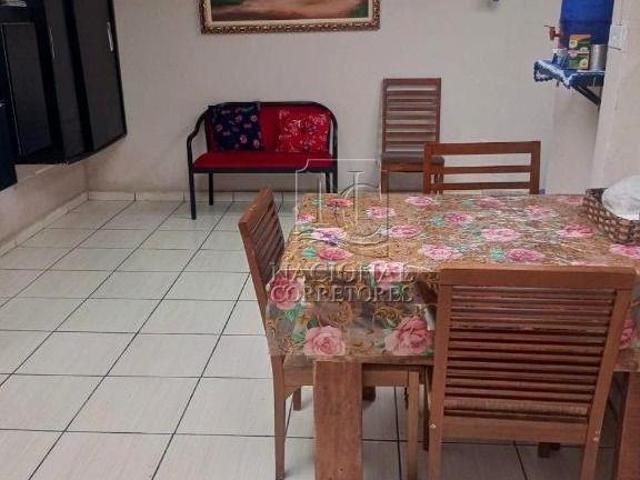 Sobrado charmoso à venda no bairro Fazenda da Juta – São Paulo Somente à vista!