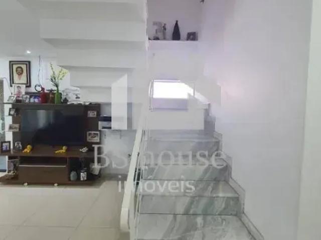 Sobrado com 403 m² 4 Dormitórios Área Gourmet