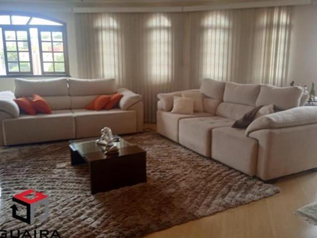 Sobrado com 415 metro Residencial / Comercial no Jardim Milena em Santo André