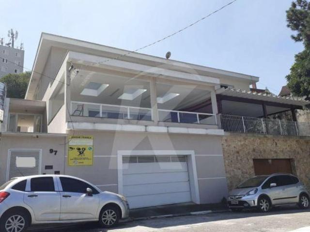 Sobrado com 435 m2, 3 quartos, 7 banheiros e 6 vagas à venda no Jardim França