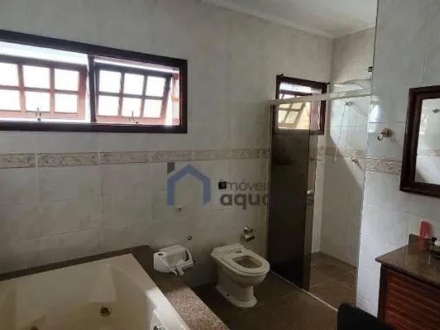 Sobrado com 4 dormitórios para alugar, 370 m² por R$ 14.790,00/mês Jardim das Colinas São José d