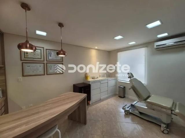 Sobrado à venda no Jardim, Santo André 4 quartos, mobiliado, 2 vagas