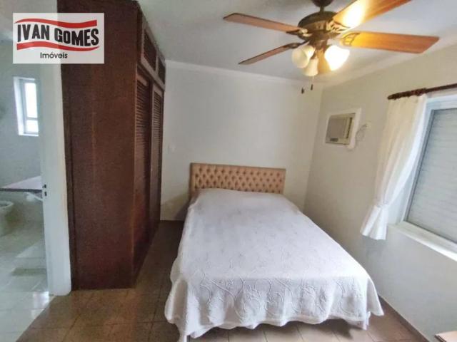 Sobrado com 4 dormitórios à venda, 272 m² por R$ 1.400.000,00 Guaiuba Guarujá/SP