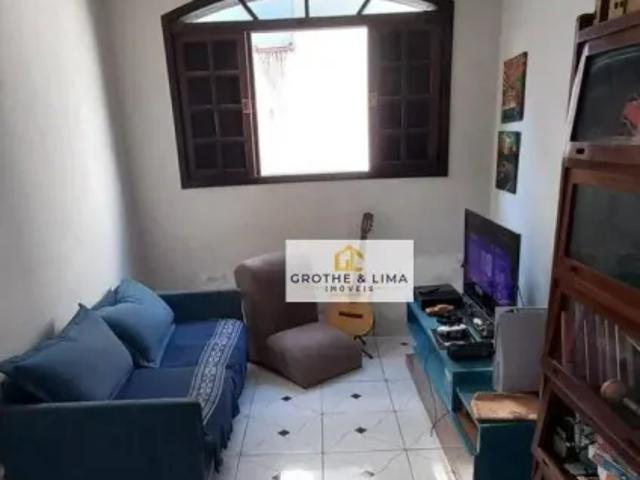 Sobrado com 4 dormitórios à venda, 220 m² por R$ 820.000,00 Campos Elíseos Taubaté/SP