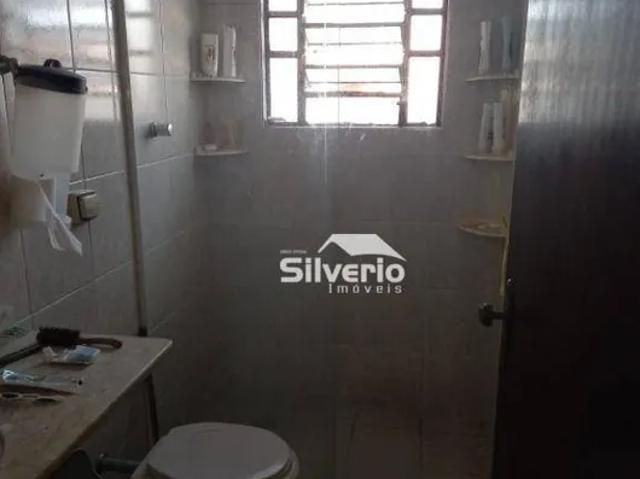 Sobrado com 4 dormitórios à venda, 230 m² por R$ 650.000,00 Jardim Portugal São José dos Campos/