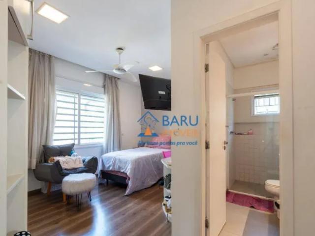 Sobrado com 4 dormitórios à venda, 400 m² por R$ 3.600.000,00 Pacaembu São Paulo/SP