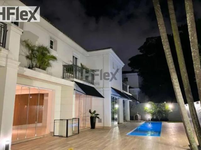 Sobrado com 4 dormitórios à venda, 750 m² por R$ 9.499.000,00 Alto da Boa Vista São Paulo/SP