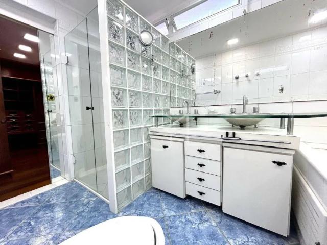Sobrado com 4 dormitórios à venda, 314 m² por R$ 3.180.000,00 Boqueirão Santos/SP