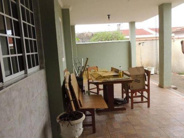 Sobrado com 4 dormitórios otima localização