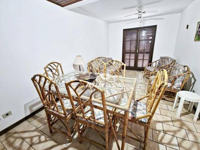 Sobrado com 4 dormitórios à venda, 106 m² por R$ 380.000,00 Cohapar Guaratuba/PR