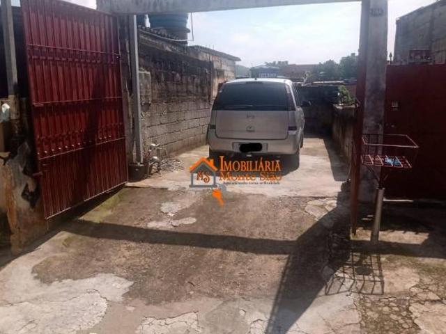 Sobrado com 4 dormitórios à venda, 115 m² por R$ 270.000,00 Cidade Soberana Guarulhos/SP