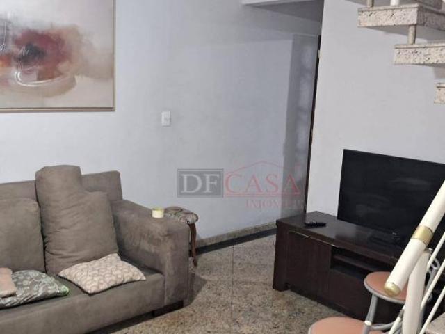 Sobrado com 4 dormitórios à venda, 121 m² por R$ 670.000,00 Cangaíba São Paulo/SP