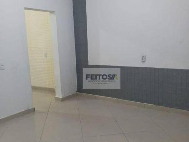 Sobrado com 4 dormitórios à venda, 140 m² por R$ 300.000 Cidade Boa Vista Suzano/SP