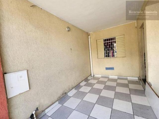 Sobrado com 4 dormitórios à venda, 164 m² por R$ 479.000,00 Novo Mundo Curitiba/PR