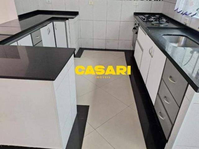 Sobrado com 4 dormitórios à venda, 166 m² Nova Petrópolis São Bernardo do Campo/SP