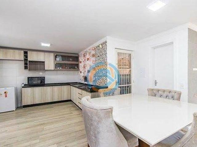 Sobrado com 4 dormitórios à venda, 160 m² por R$ 622.000,00 Uberaba Curitiba/PR