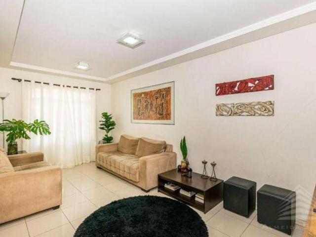 Sobrado com 4 dormitórios à venda, 160 m² por R$ 890.000,00 Uberaba Curitiba/PR