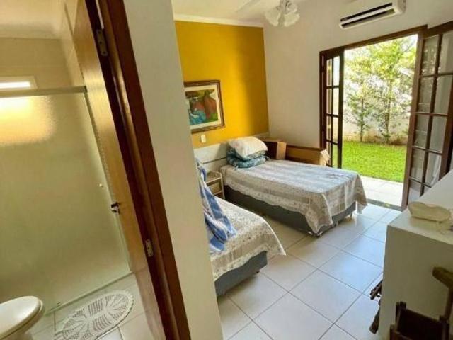 Sobrado com 4 dormitórios à venda, 162 m² por R$ 1.700.000,00 Toninhas Ubatuba/SP