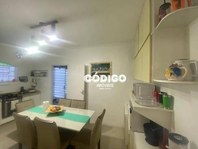 Sobrado com 4 dormitórios à venda, 162 m² por R$ 750.000,00 Jardim Rosa de Franca Guarulhos/SP