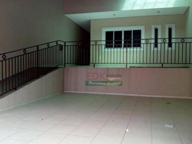 Sobrado com 4 dormitórios à venda, 175 m² por R$ 610.000,00 Villa Branca Jacareí/SP