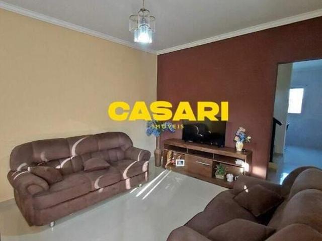 Sobrado com 4 dormitórios à venda, 178 m² por R$ 859.000,00 Residencial Vitóri