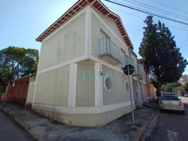 Sobrado com 4 dormitórios à venda, 170 m² por R$ 850.000,00 Jardim São Dimas São José dos Campos