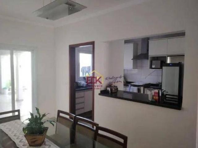 Sobrado com 4 dormitórios à venda, 170 m² por R$ 890.000 Jardim Santa Maria Jacareí/SP