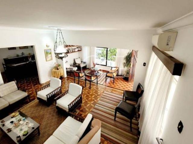 Sobrado com 4 dormitórios à venda, 186 m² por R$ 2.200.000,00 Ponta da Praia Santos/SP