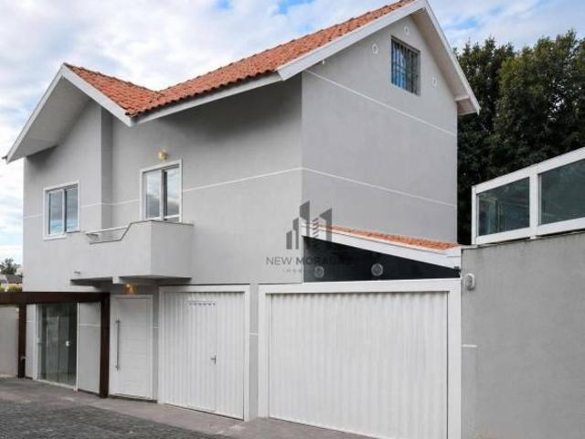 Sobrado em condominio, à venda Capão Raso Curitiba
