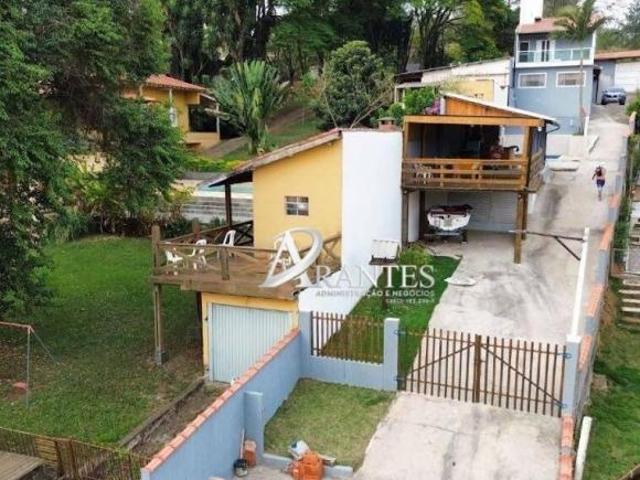 Sobrado com 4 dormitórios à venda, 180 m² por R$ 1.200.000,00 Rio Abaixo Atibaia/SP