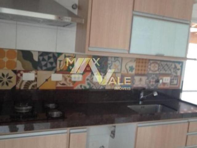 Sobrado com 4 dormitórios à venda, 180 m² por R$ 1.270.000 Villa Branca Jacareí/SP
