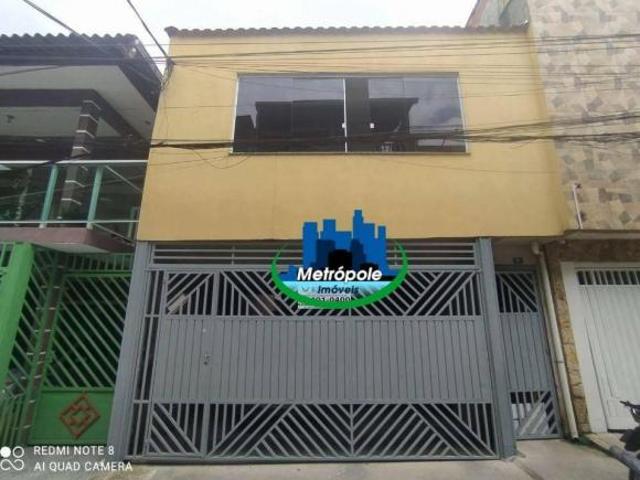 Sobrado com 4 dormitórios à venda, 180 m² por R$ 325.000,00 Invernada Guarul