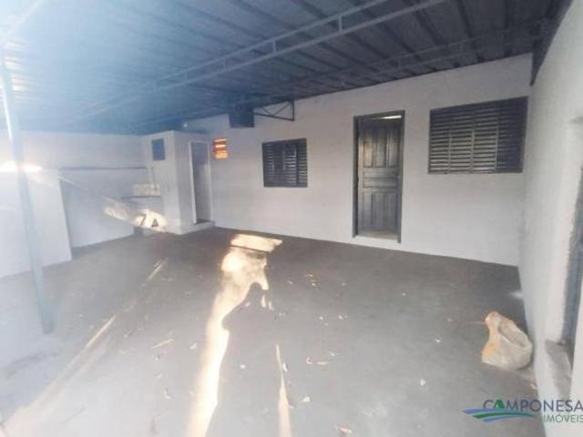 Sobrado com 4 dormitórios à venda, 180 m² por R$ 380.000,00 Champagnat Londrina/PR