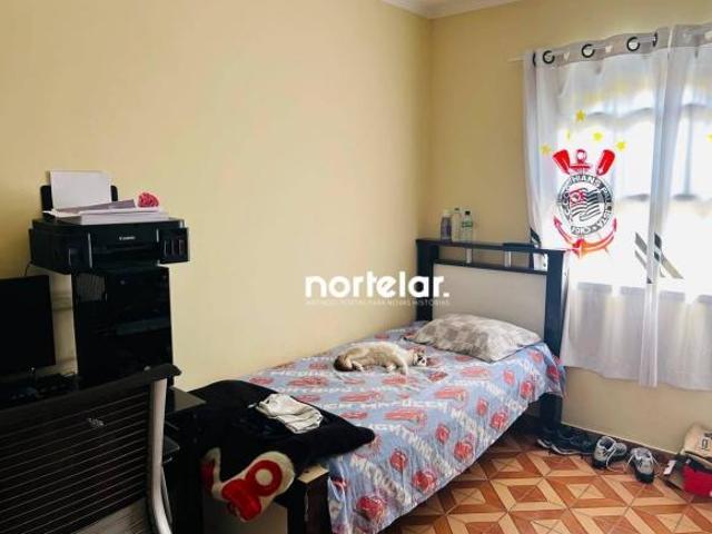 Sobrado com 4 dormitórios à venda, 180 m² por R$ 650.000,00 Vila Zat São Paulo/SP