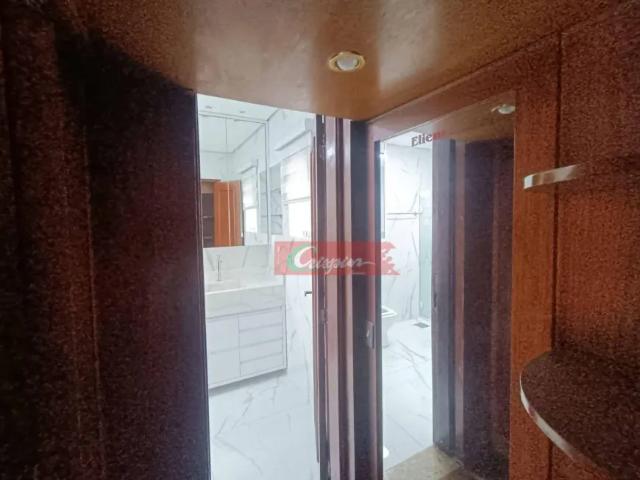 Sobrado com 4 dormitórios à venda, 180 m² por R$ 890.000,00 Ponte Grande Guarulhos/SP