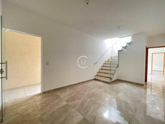 Sobrado com 4 dormitórios à venda, 180 m² por R$ 950.000,00 Jardim das Indústrias São José dos C