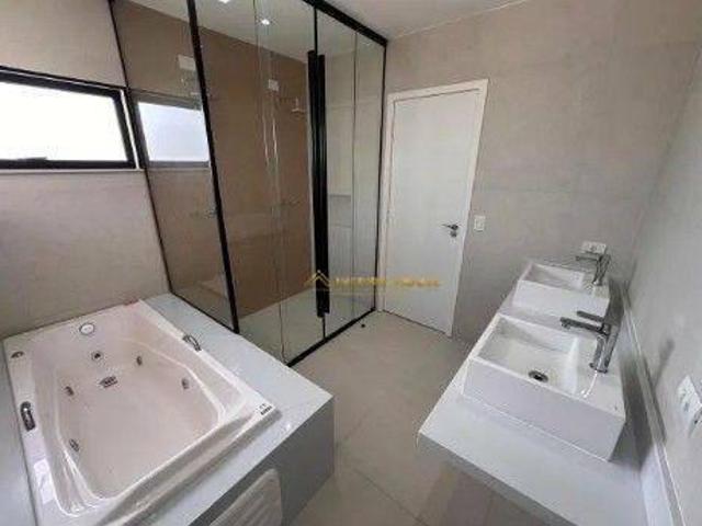 Sobrado com 4 dormitórios à venda, 196 m² por R$ 1.900.000,00 Residencial Fogaça Jacareí/SP
